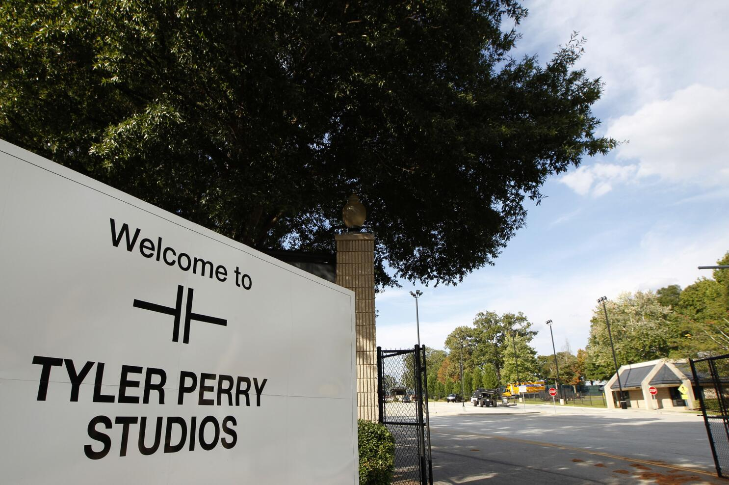 Tyler Perry: Turning Childhood Trauma into Purpose - PURPLE RUNWAY™